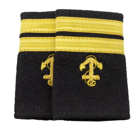 Badge with 2 stripes + anchor | Wenaas
